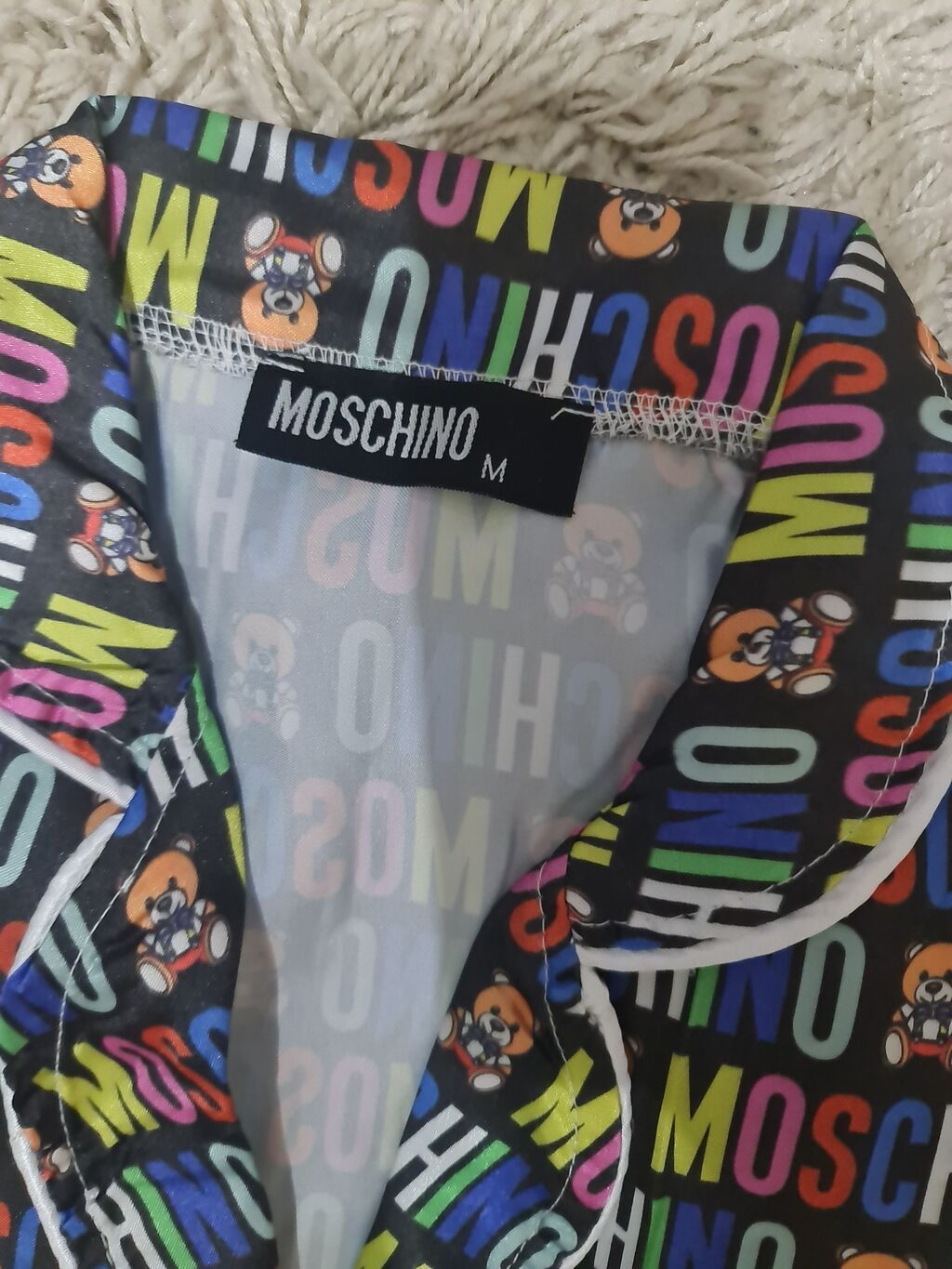 Moschino, M, bоја - Šareno