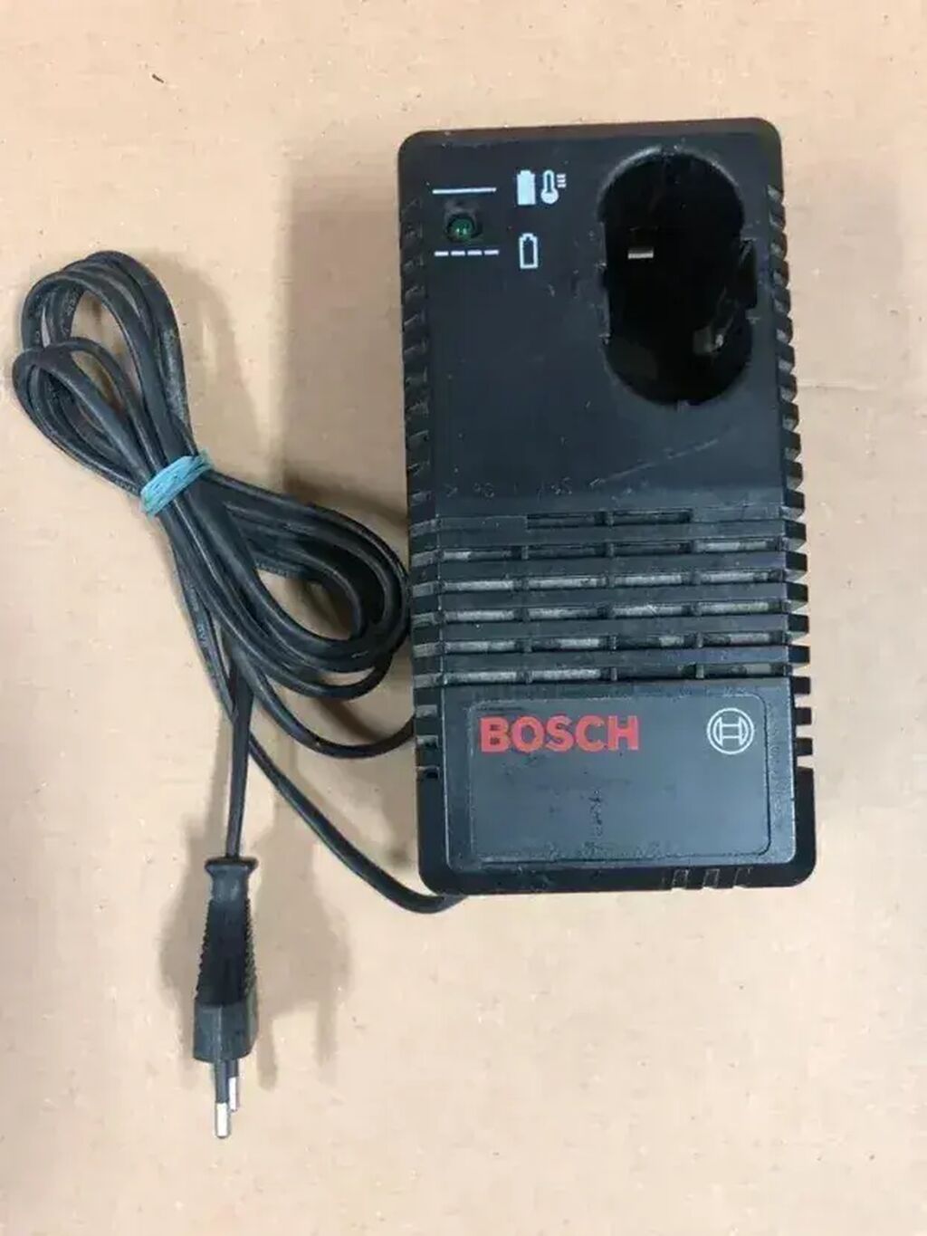 *** AKCIJA *** 0515 Punjač BOSCH AL60; 4,8-12 V 1,4 A Informacije