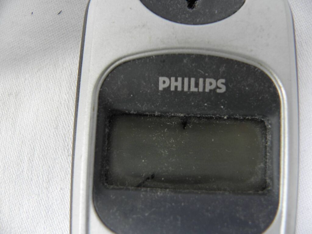 Bežični telefon Philips Dect Digit Xalio 300, neispravan, za delove