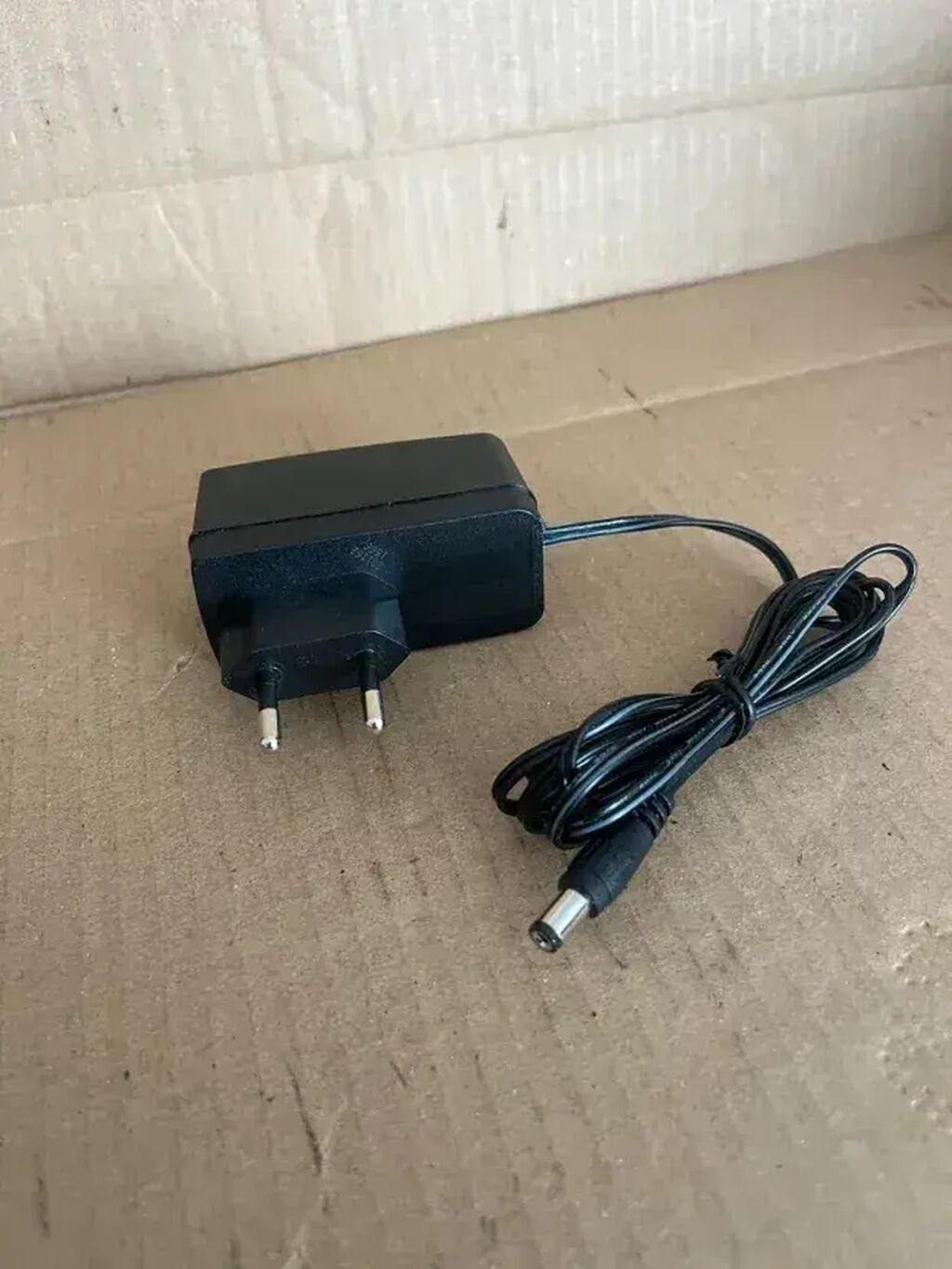#2917 Adapter Punjač TP-LINK 12V / 1000mA - NOVO Informacije ****