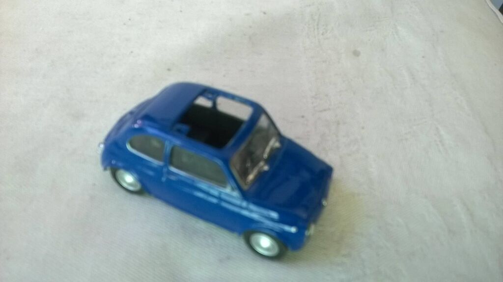 Carrarama Fiat 500, oko 1:43 nekompletan