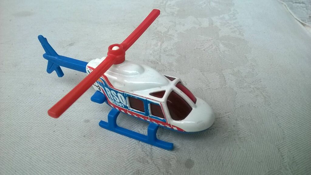 Hot Wheels Helikopter Proper Chopper,oko 1/64,Malaysia