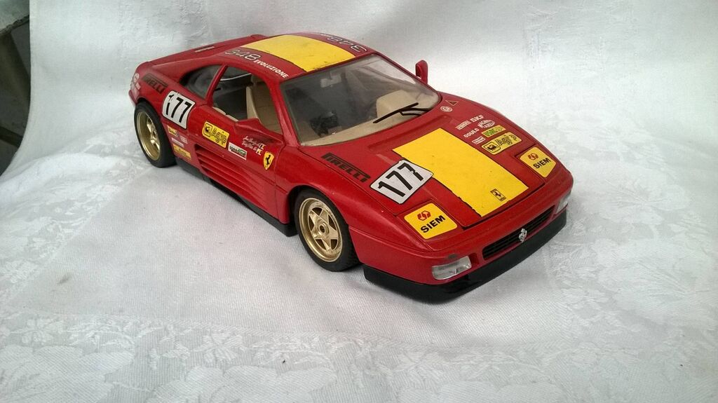 Burago Ferrari 348 TB, Italy, ocuvan, fali d. brisac i naslon l