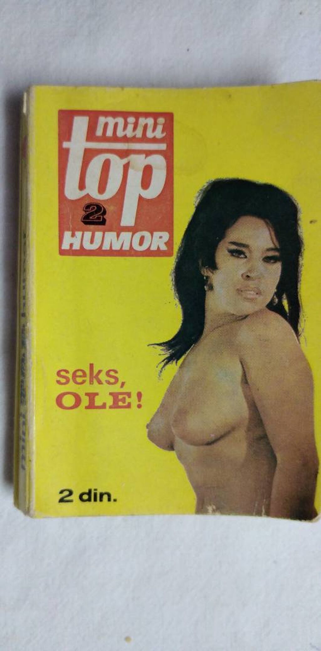 Knjizica:Mini top humor 160 str.,9,5 cm.ocuvana