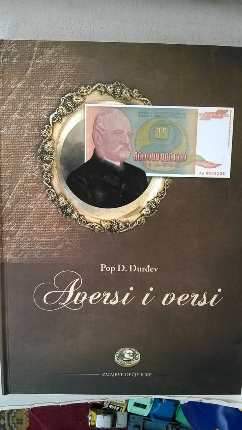 Knjiga: Aversi i versi. Reprezentativna knjiga-antologija evropskih