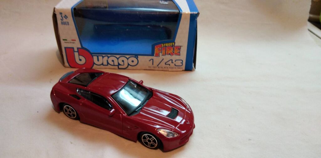Burago 2014 Chevrolet Corvette Stingray, 1:43 China