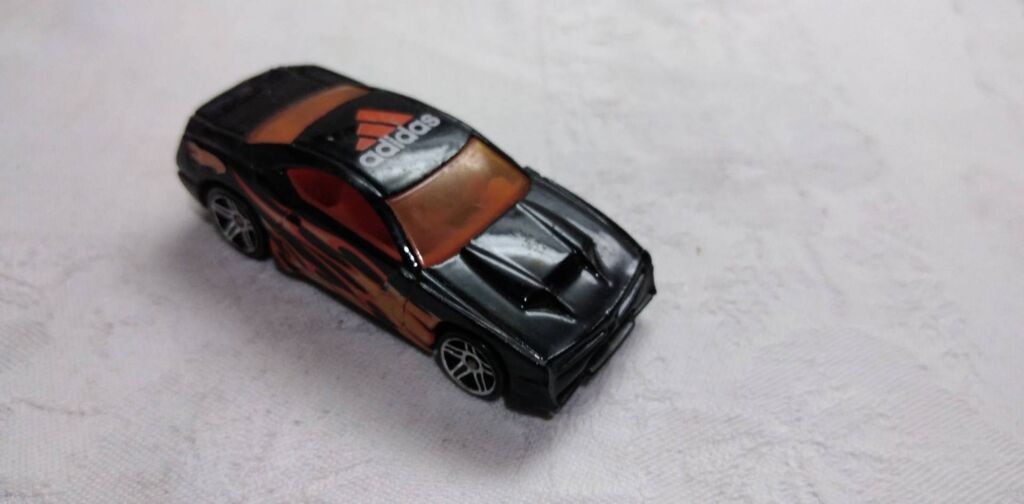 Hot Wheels Rapid Transit Adidas,oko China,ocuvan
