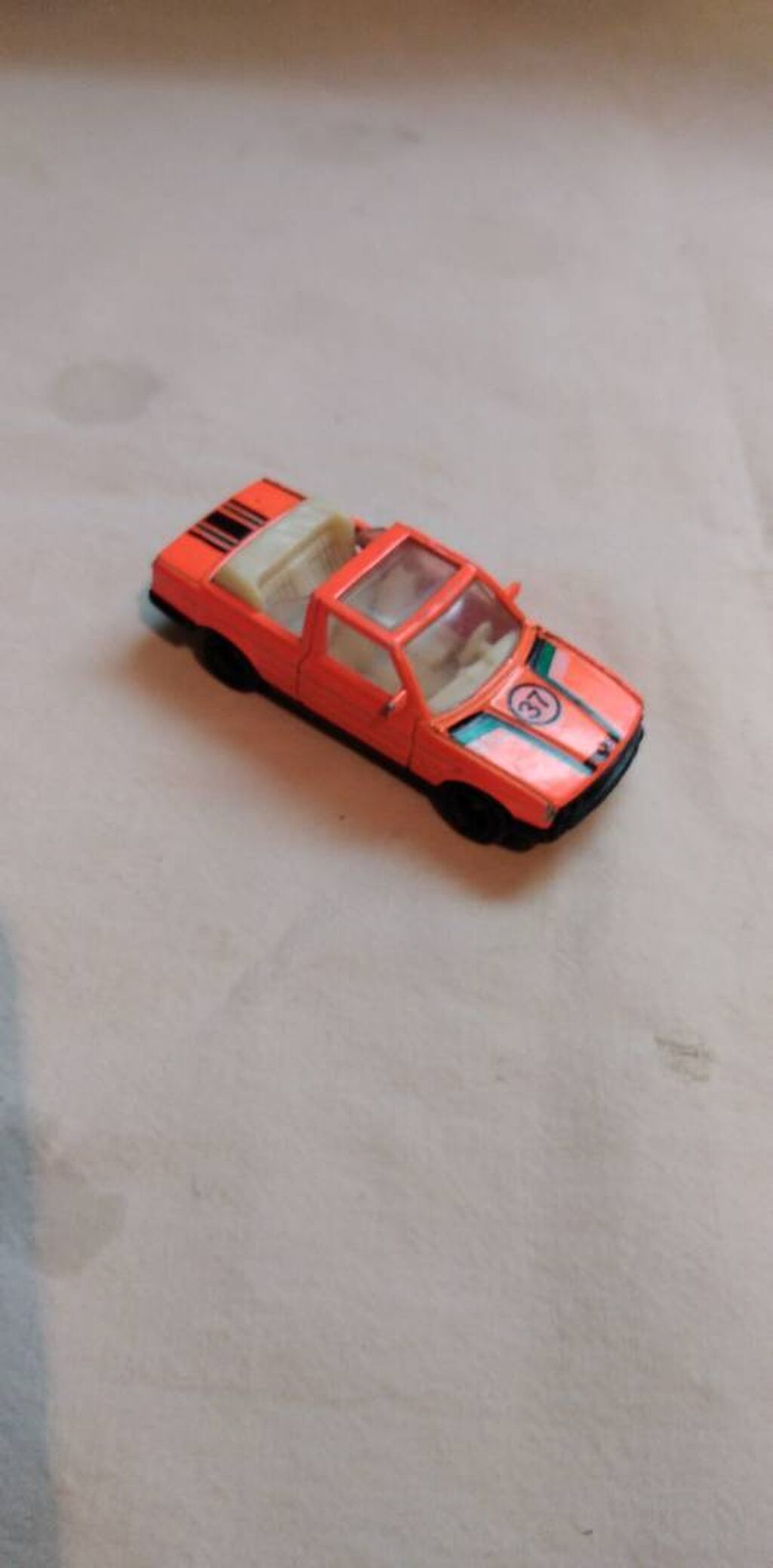 Autic BMW 325 ioko 1:55.malo izgreban