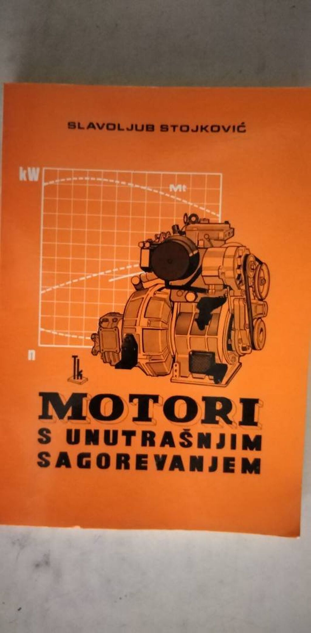 Tehnicka knjiga: Motori s unutrasnjim sagorevanjem 1986. god. 305