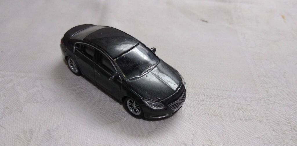 Norev Opel Insignia oko 1:55 ocuvan kao nov