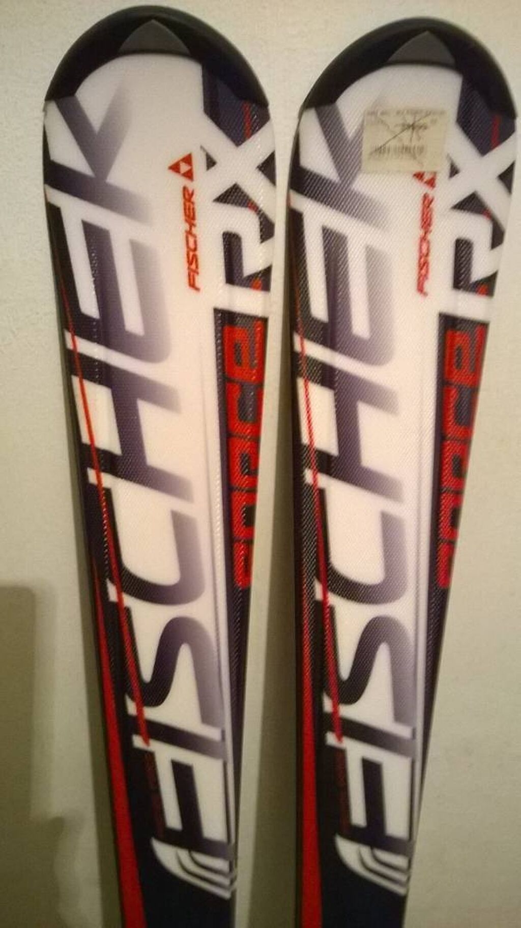 Skije Fischer RX Force, dužina 145cm, 114-70-100 cm .R 11m, model