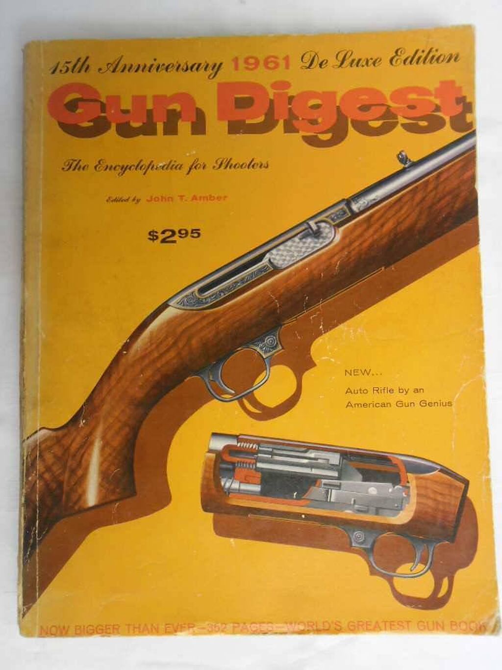 Knjiga:Gun Digest(O oruzju) 1961. god. 352 str. eng
