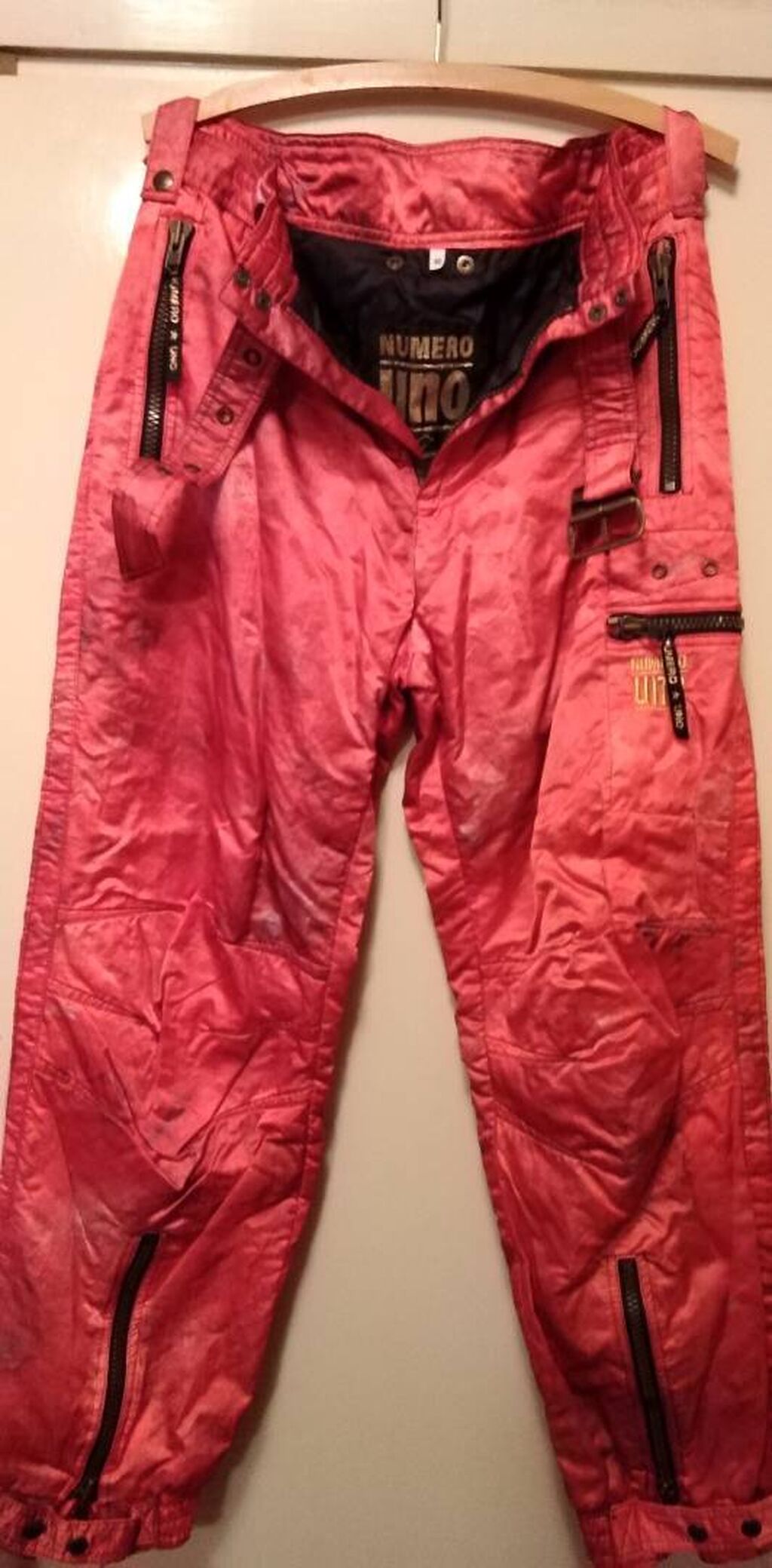 Ski pantalone muske Numero unobroj 50 Materijal: Poliester Boja