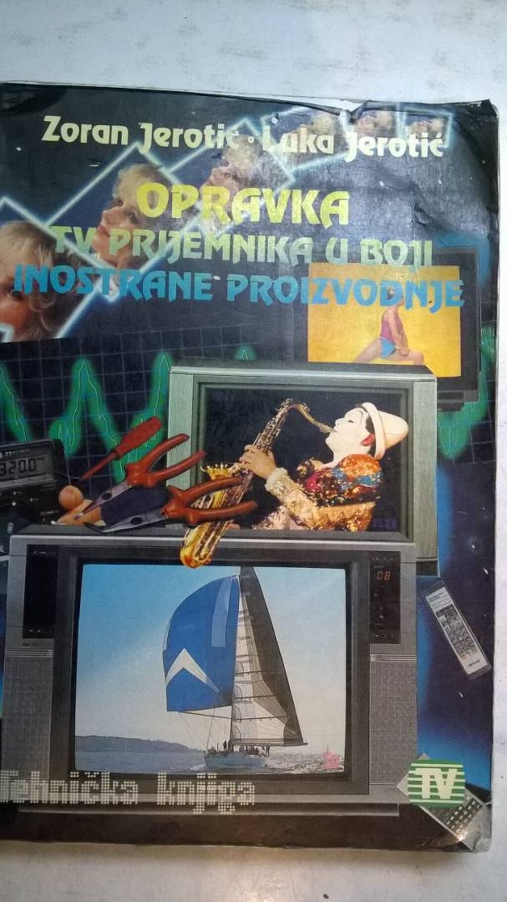 Tehnička knjiga:Opravka TV prijemnika u boji ino proizvodnje,1988. 177