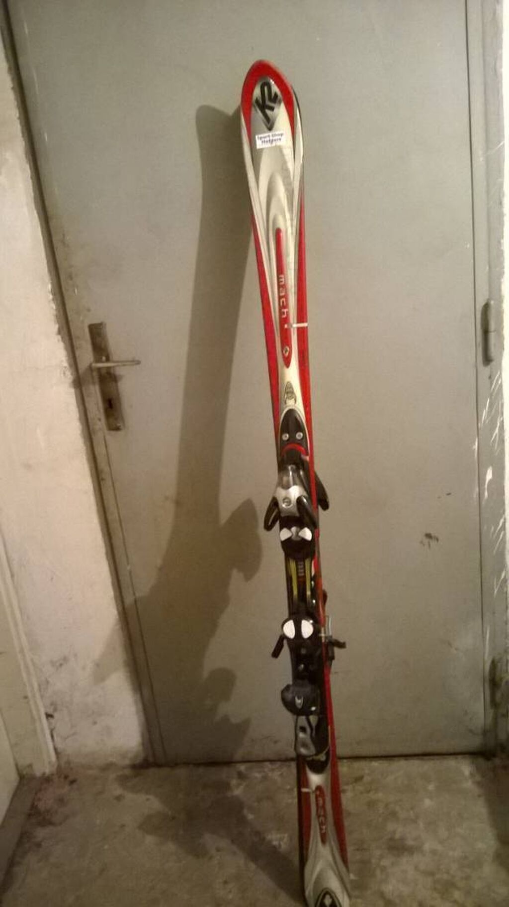 Skije K2, 160 cm. sa vezovima Salomoin S912TI,razmak 23-34 cm