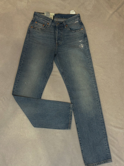 Nove Levi’s 501 zenske farmerke