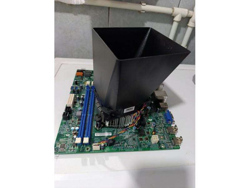 Ploca: ECS H81H3-EM2+ procesor