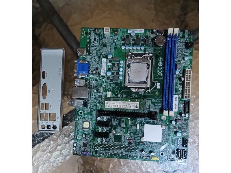 lga 1151 ECS MEDION H110H4-CM2 + I5 6500