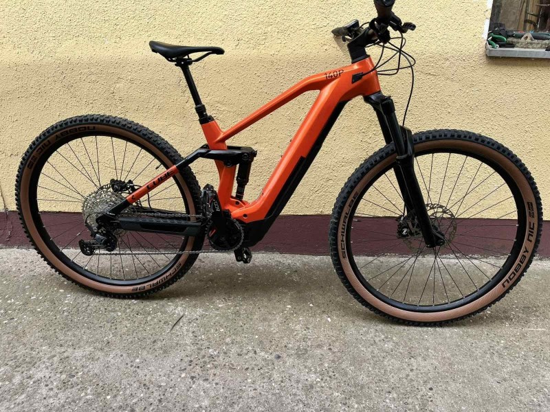 Cube Stereo 140 karbon E-bike