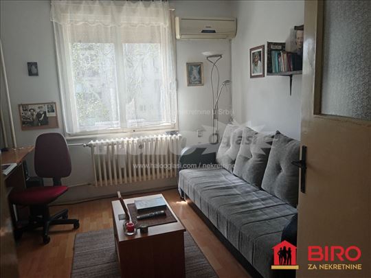 Stan,NOVI SAD,SAJAM,kv: 22.00, € 72000, ID: 101213