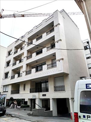 2.0 Apartman i Garaža na Vračaru