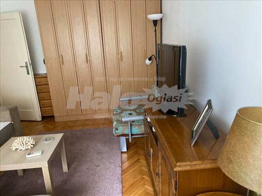 Izdavanje stana u Paviljonima, Novi Beograd