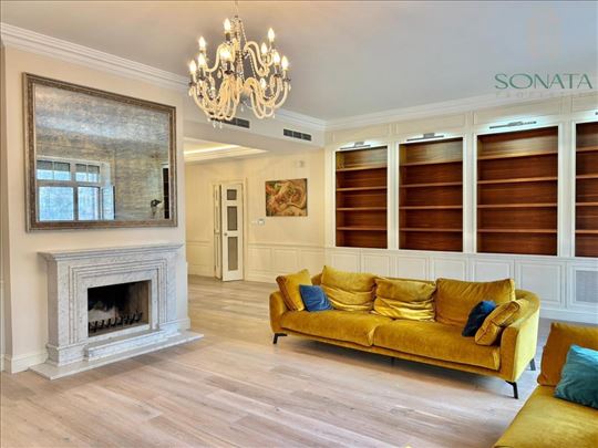 Elegantan salonac u srcu Dorćola