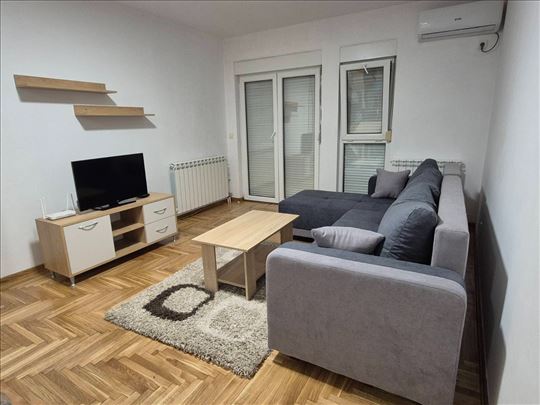 Đeram pijaca, novogradnja, odličan, ID 24989