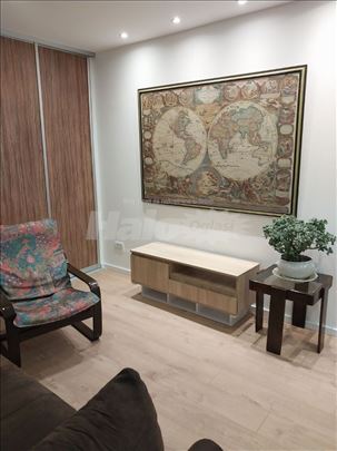 Garsonjera od 35m2 u donjem delu Banovog Brda