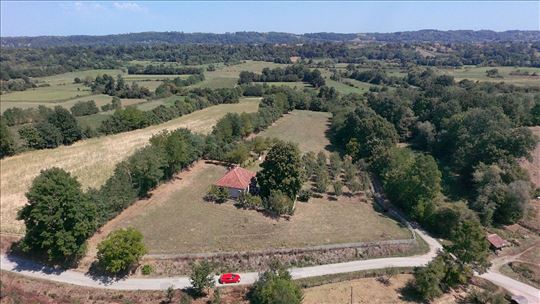 Ranč u Sankoviću lux domaćinstvo sa hektar imanja