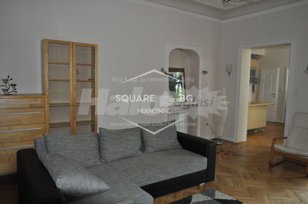 Strahinjića Bana,2.0 namešten,salonski ID#4570 1.000 €