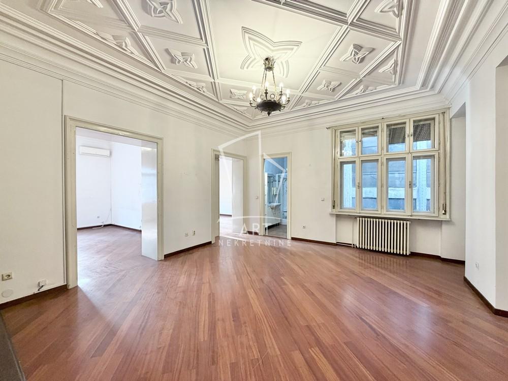 Vračar, salonac, stan ili PP 291m2 ID#1268611 4.000 €