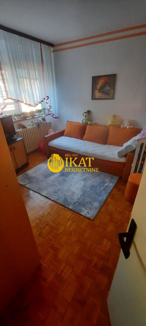 Titel, stan u centru 80m2 + garaža ID#4698 69.990 €