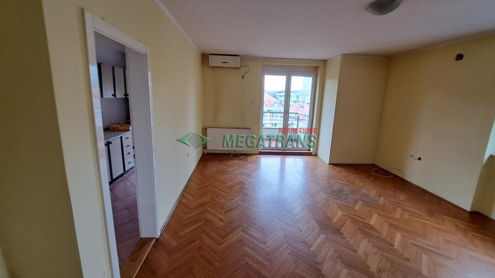 4 soban - dupleks, 110m2 , centar, retko u ponudi ID#1311 363.000 €