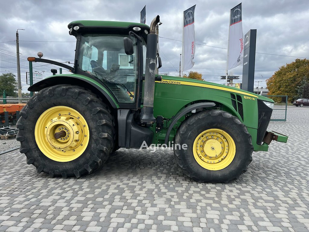 John Deere 8310R traktor točkaš