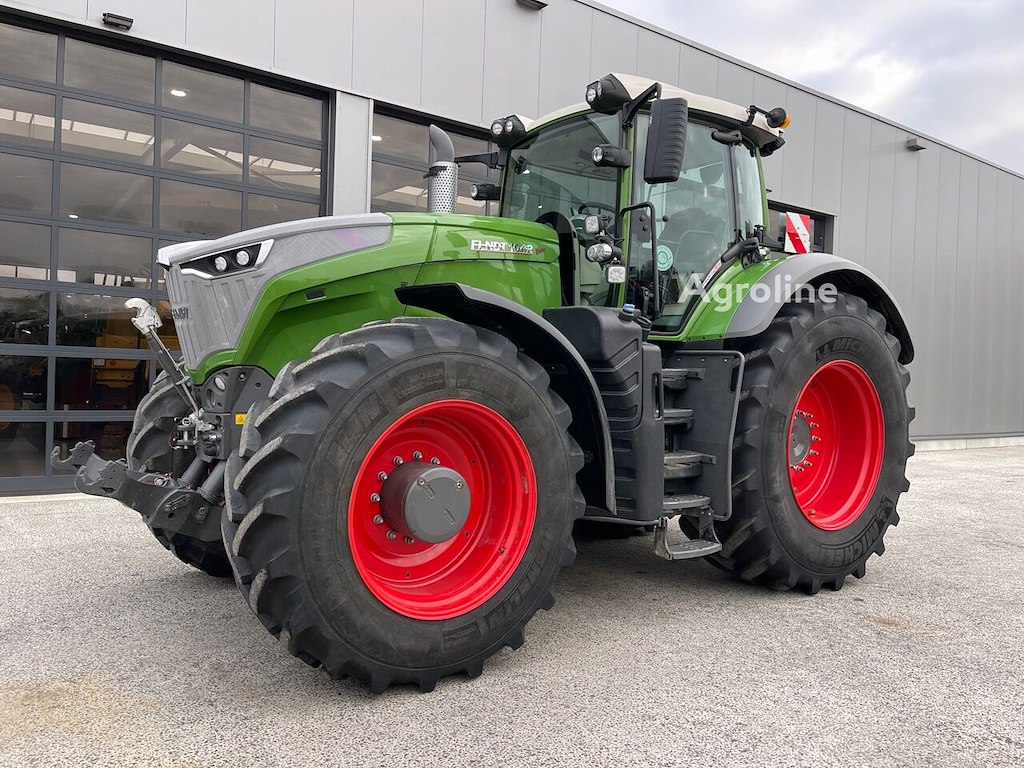 Fendt 1042 Profi Plus Vario traktor točkaš