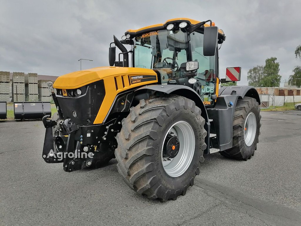 JCB Fastrac 4220 traktor točkaš