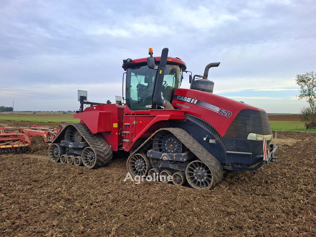 Case IH Quadtrac 620 traktor guseničar