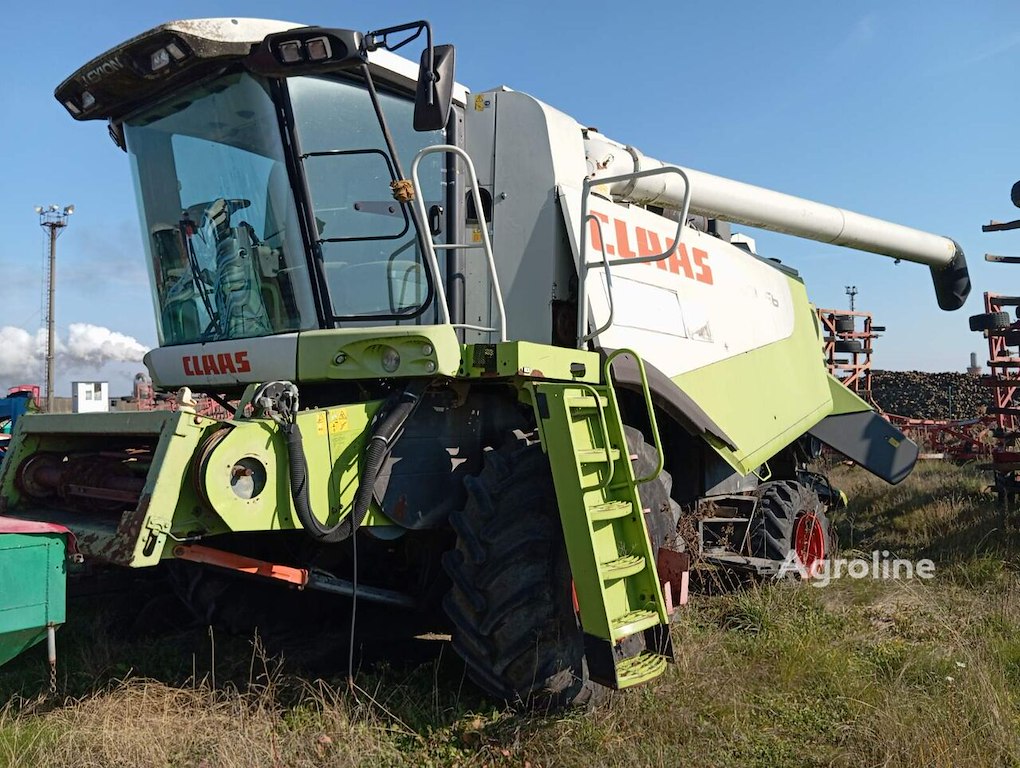 Claas Lexion 560 kombajn za žito