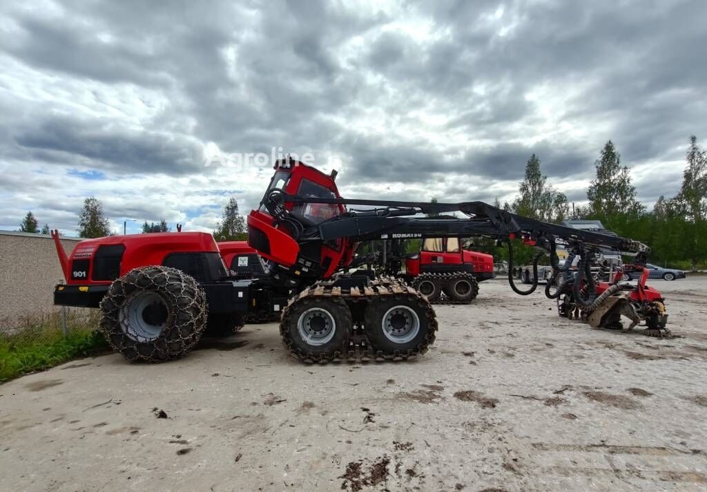 Komatsu 901 harvester