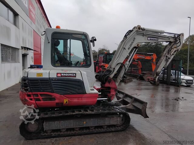 Mini bageri
Takeuchi TB250