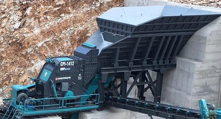 Vibracioni dozirnik / bunker
Constmach Vibrating Feeder Bunker Vibrating Feeder Bunker 80 to 50 T/H