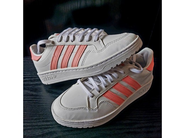 Adidas Originals Broj 36 Gaz.23 cm
