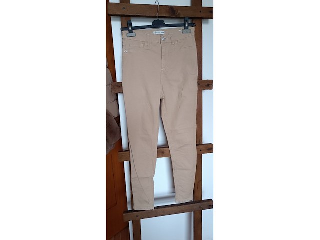 Krem pantalone vel.S