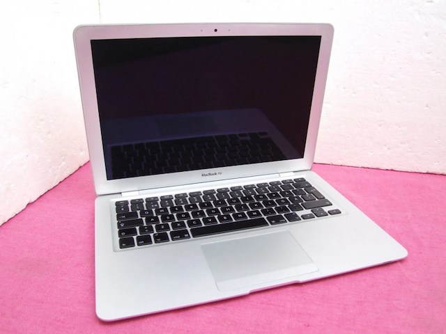 Apple Macbook Air A1304 EMC No 2334 za delove OCUVAN