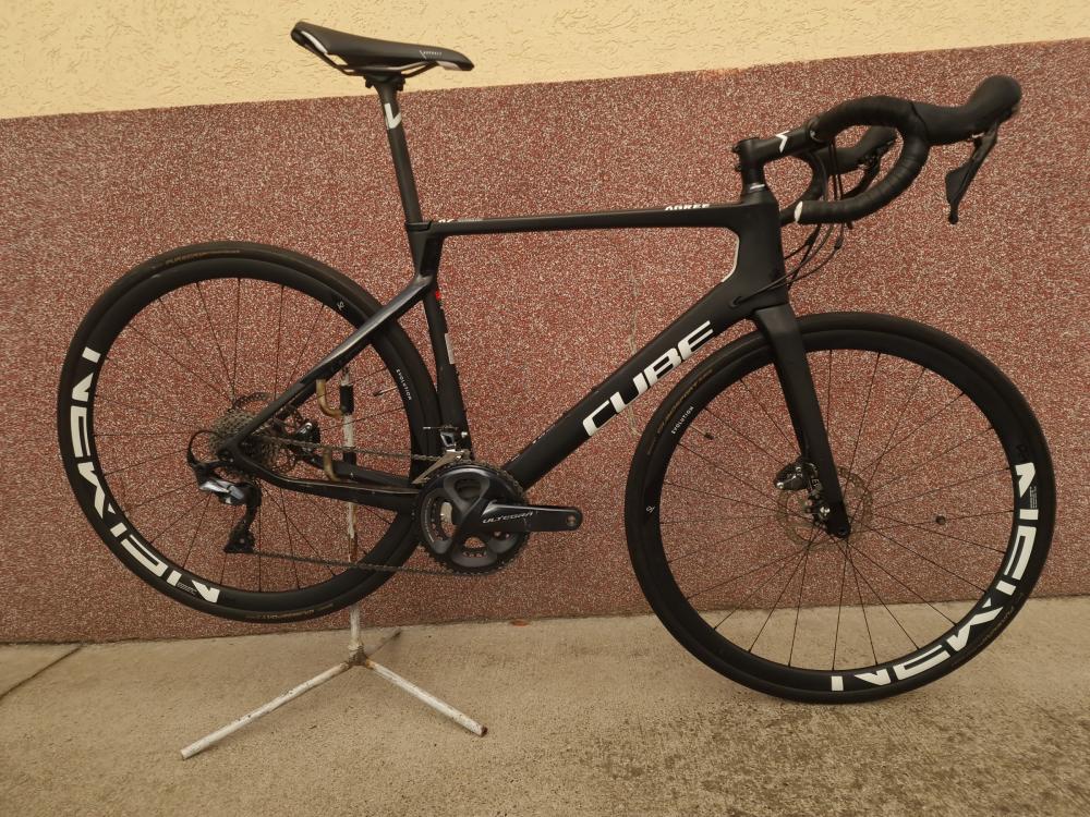 Cube agree c62 race carbon disk,ful Ultegra 2x11