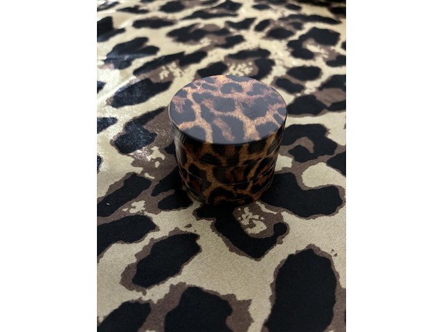 Mrvilica Grinder Leopard Print