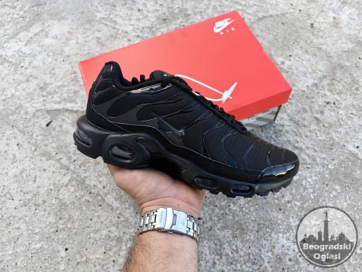 Nike Air Max Plus TN Triple Black