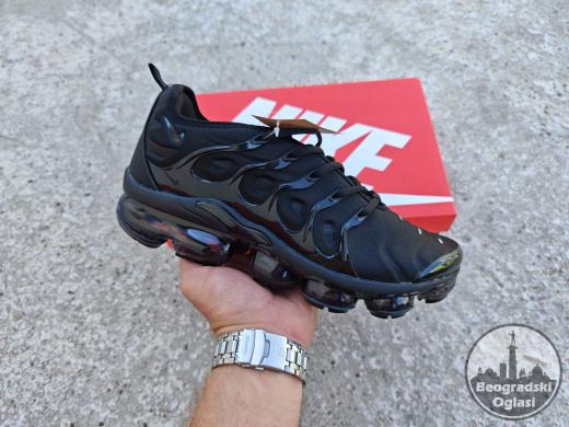 Nike Air VaporMax Plus Triple Black