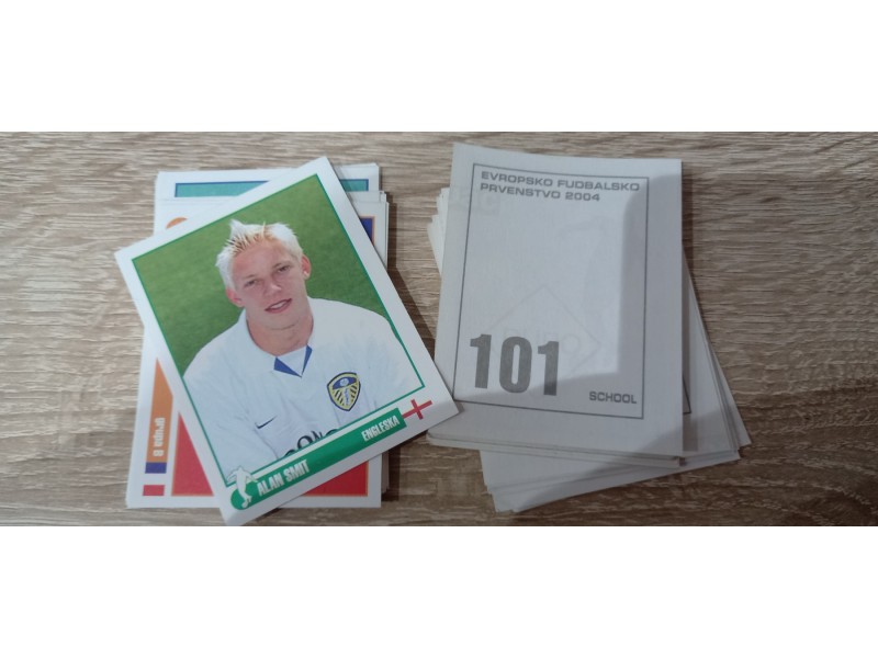 37 različitih sličica EURO 2004 Schhol
